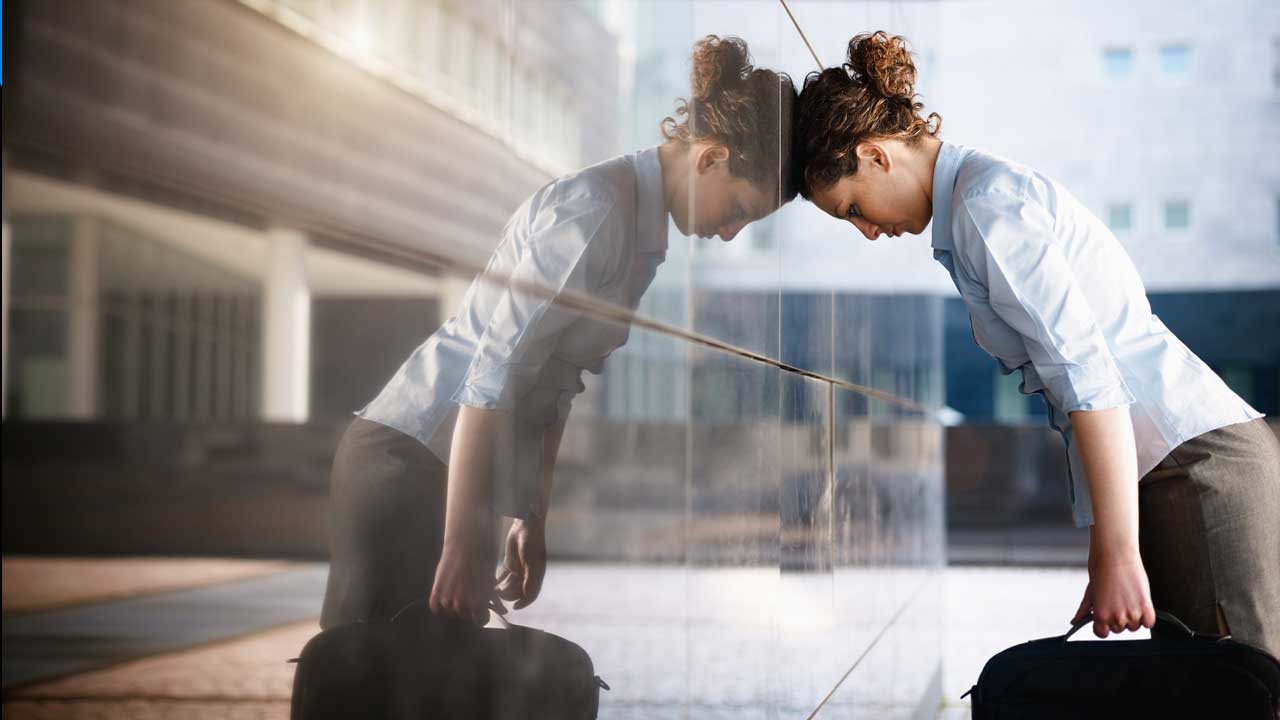 Il burnout: come riconoscerlo e come curarlo - NOESIS Il burnout: come riconoscerlo e come curarlo - NOESIS